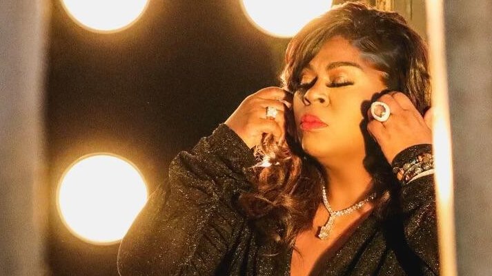 Kim Burrell - Working For Your Good - The Industry Cosign